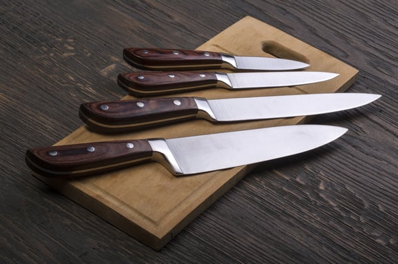 Diamoci un taglio! Coltelli da cucina: gli essenziali e quelli da ...