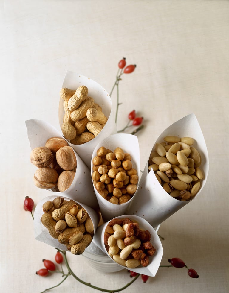 Noci, noccioline & Co, quante e quali mangiare? - Sale&Pepe
