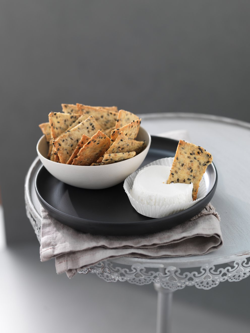 Cracker con robiola di capra | Sale&Pepe