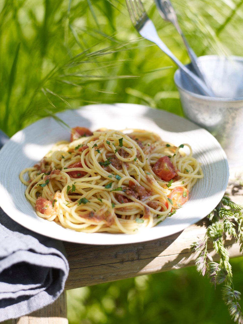 Spaghetti con i ricci, peperoncino e prezzemolo | Sale&Pepe