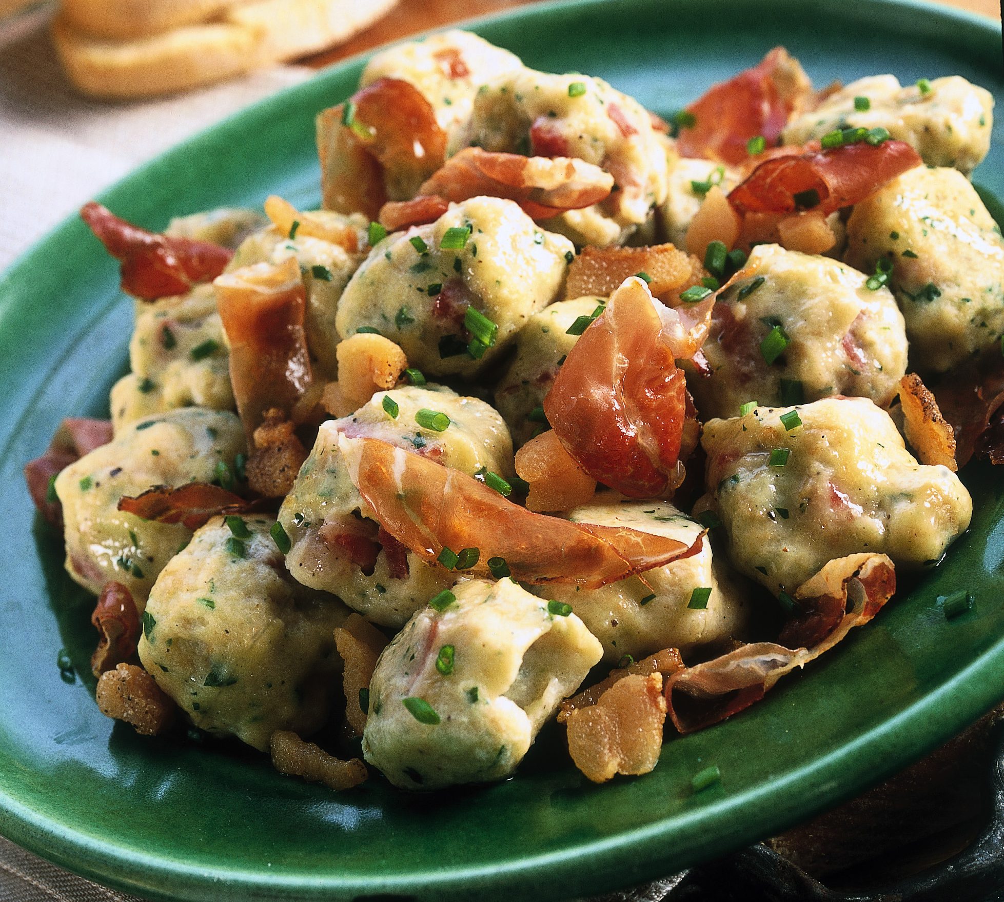 Come si preparano i canederli tirolesi | Sale & Pepe