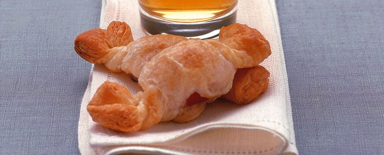 Caramelle di sfoglia con cocktail frizzante | Sale&Pepe