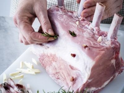 Carré di vitello alla pancetta | Sale&Pepe