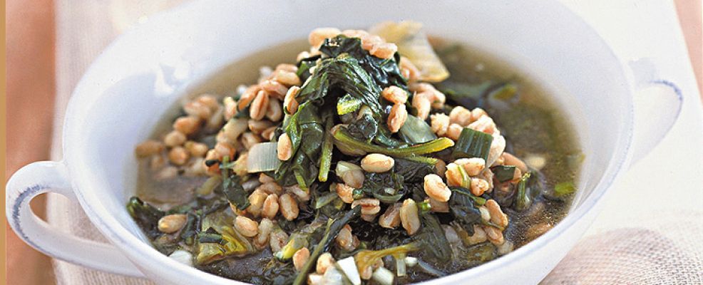 Zuppa di farro e erbe miste agli aromi | Sale&Pepe