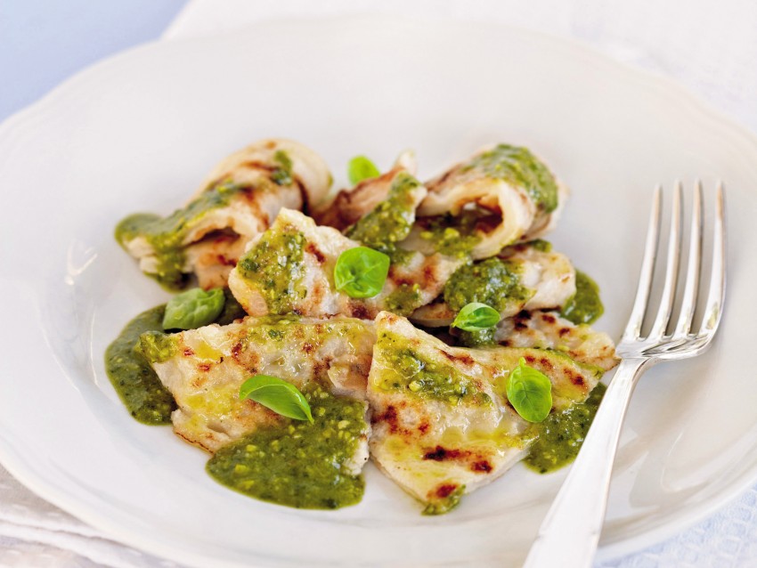 Testaroli al pesto | Sale&Pepe