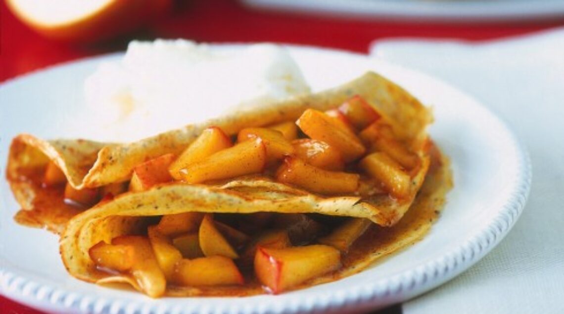 Crepes al calvados con gelato | Sale&Pepe