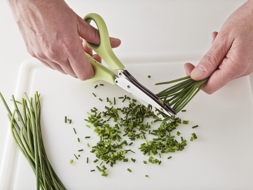 Come si usano le forbici in cucina | Sale&Pepe