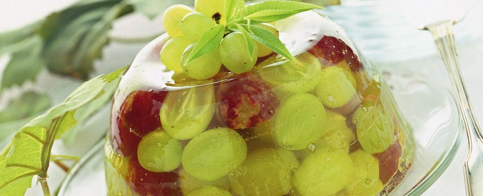 Aspic di uva bianca e rosata al Prosecco | Sale&Pepe