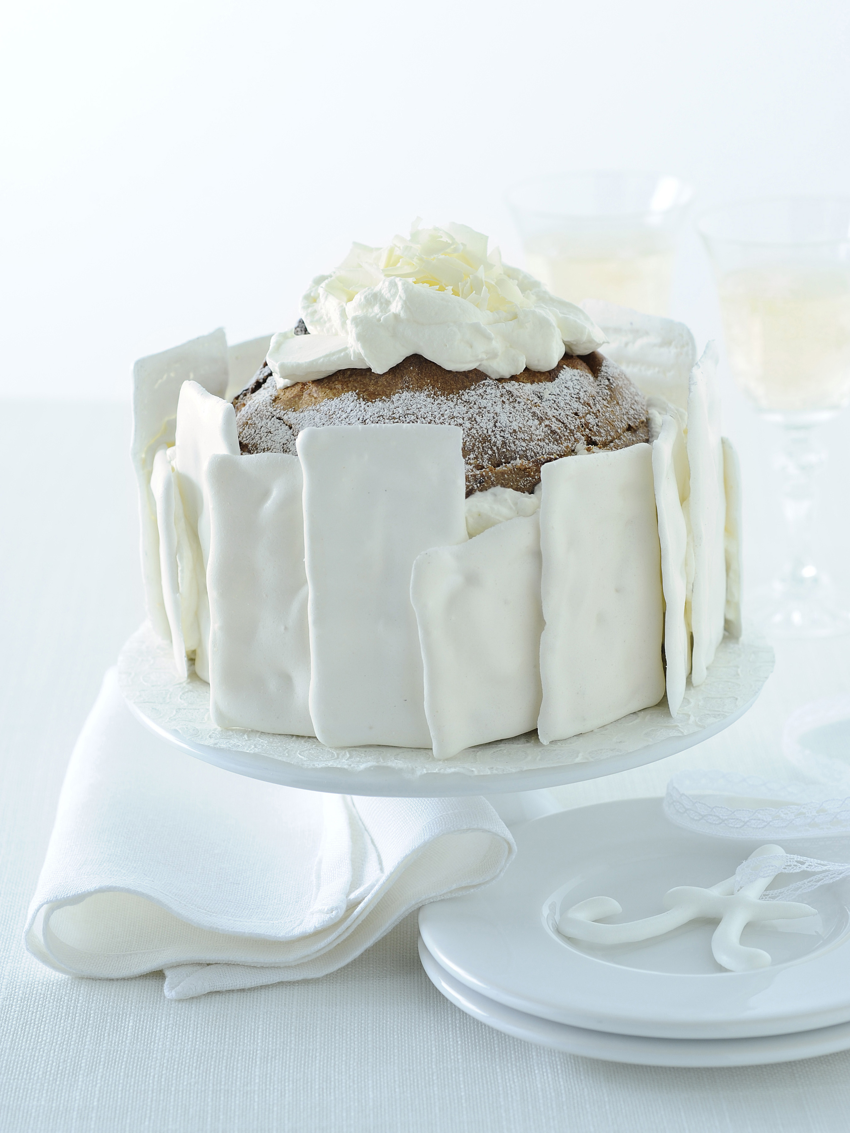 Panettone meringato | Sale&Pepe