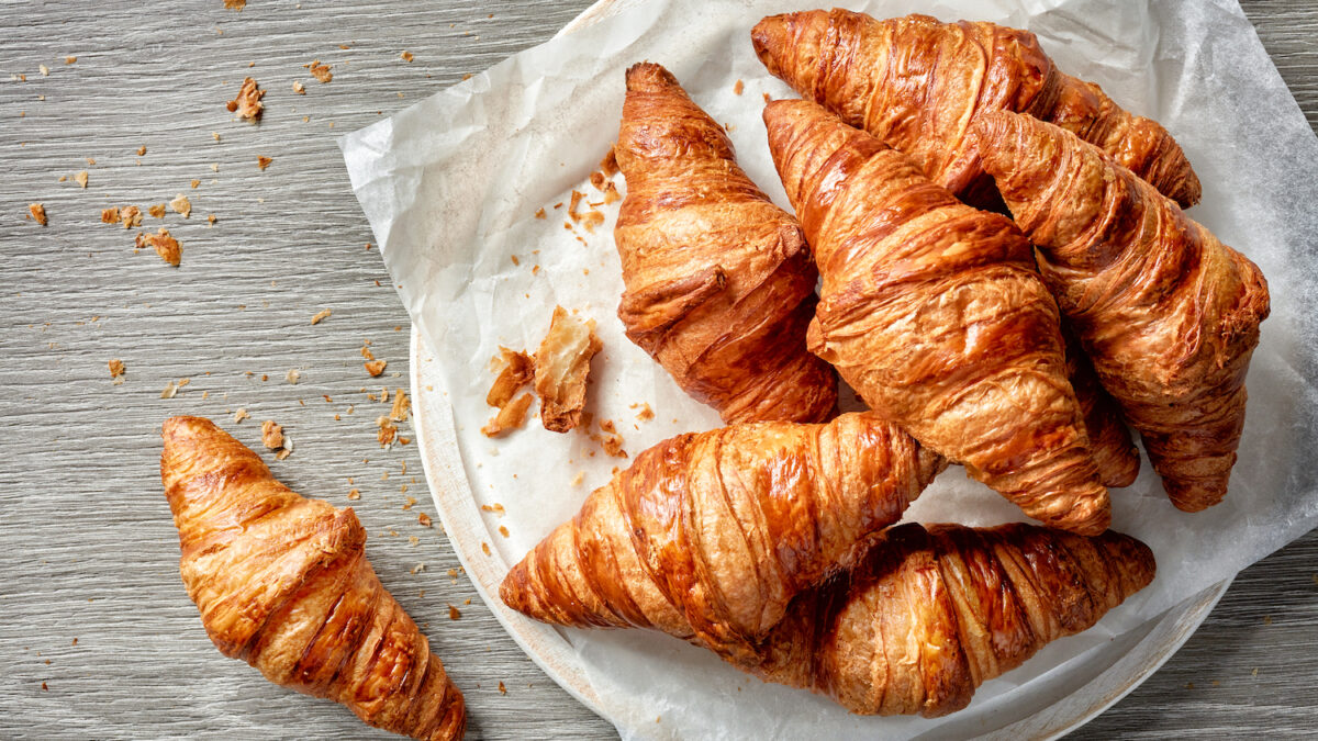 Il croissant si reinventa e diventa nuova star dei social