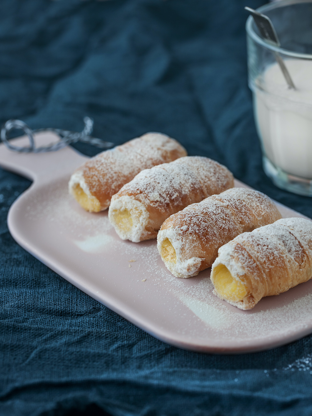 Cannoncini alla crema pasticcera - Sale&Pepe