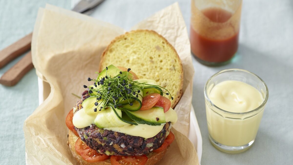 Hamburger vegano di riso nero e fagioli rossi - Sale&Pepe