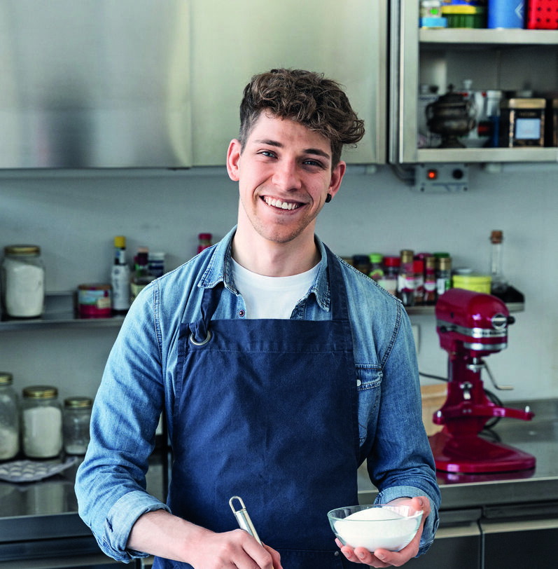 LuCake, Luca Perego, il giovane pasticciere famoso sui social - Sale&Pepe