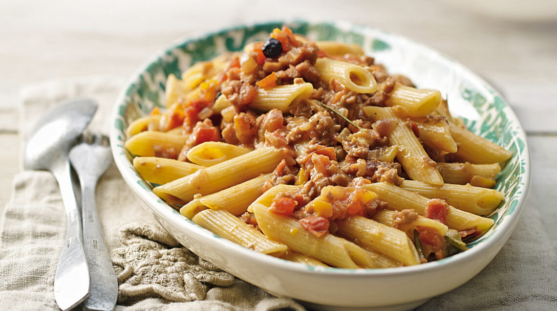 Pasta al ragù di seitan vegano | Sale&Pepe