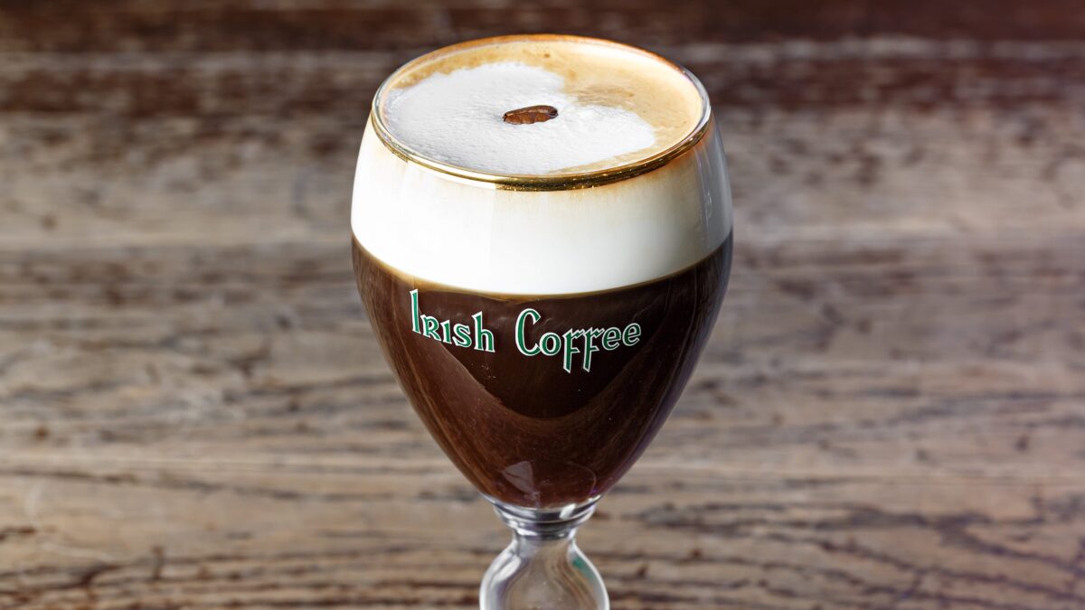 Irish Coffee: la storia e la ricetta originale - Sale&Pepe