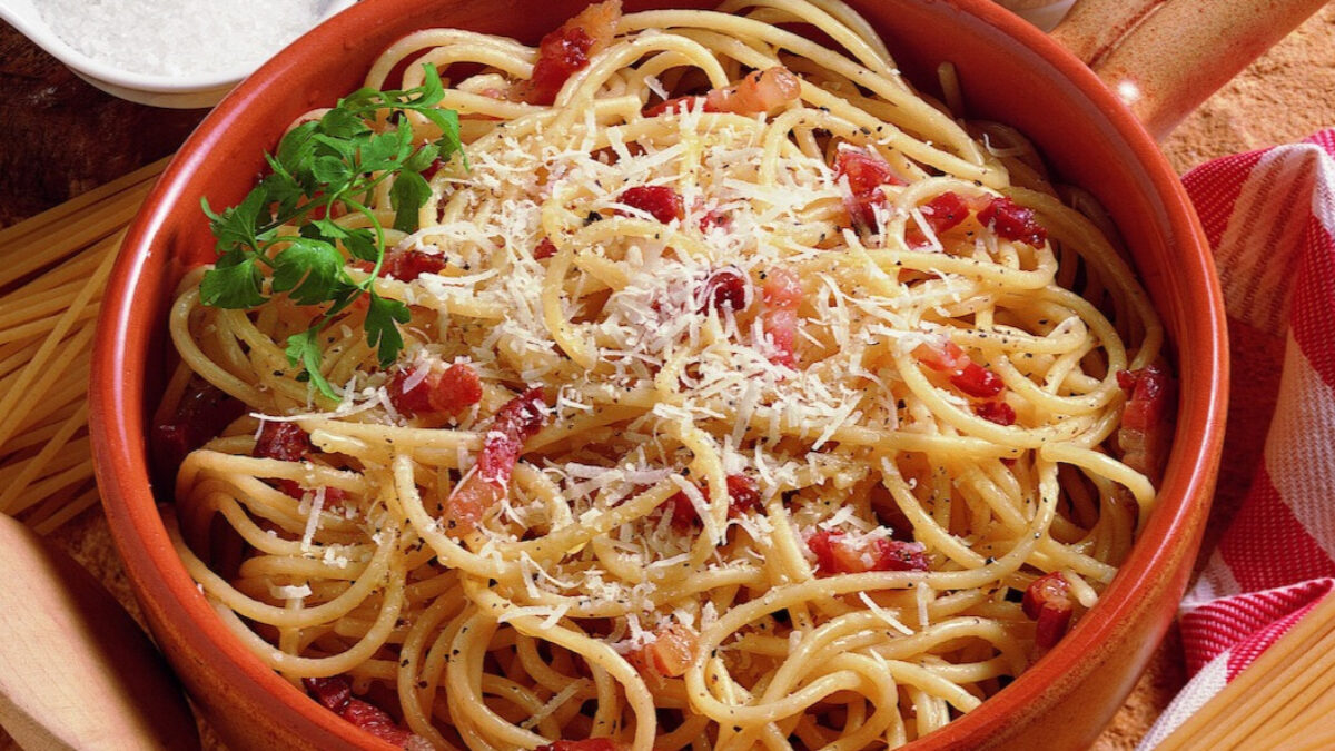 Spaghetti alla gricia - Sale&Pepe