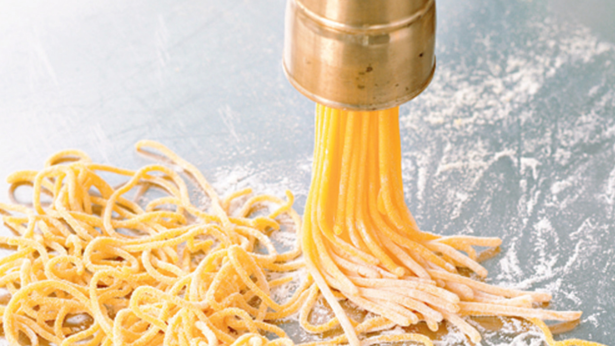 Bigoli, specialità di pasta regionale - Sale&Pepe